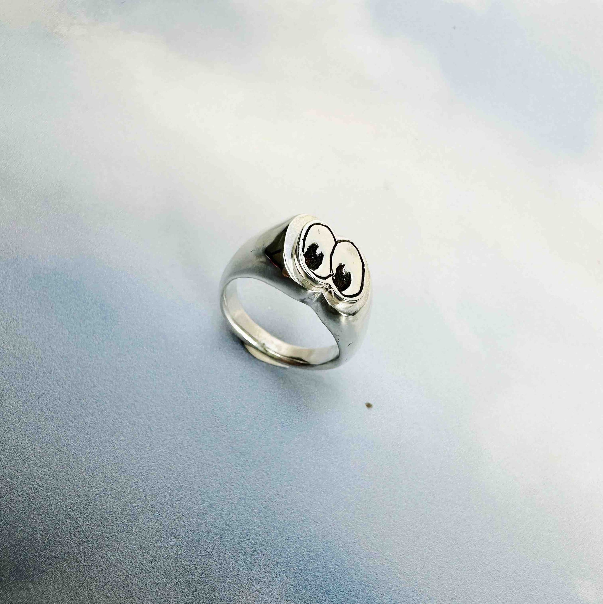 Googly Eyes Ring in Sterling Silver – Chunky Jewellery – Rat Betty