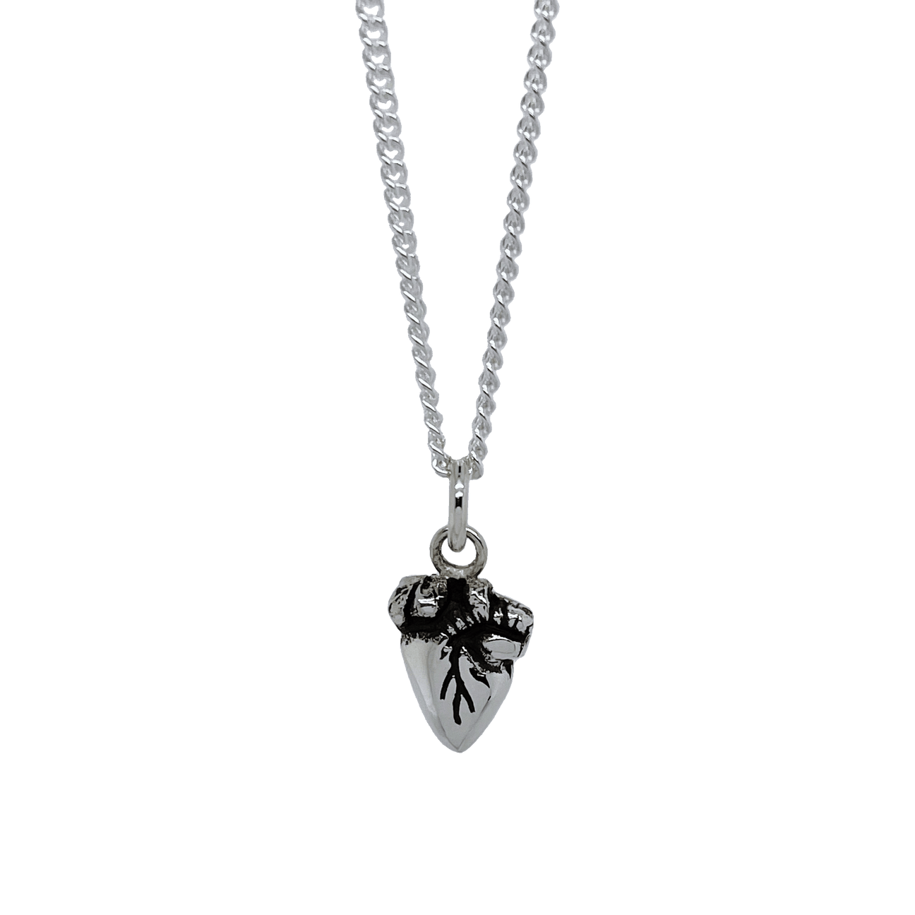 Tiny Heart Necklace in Sterling Silver – Handmade Jewellery – Rat Betty