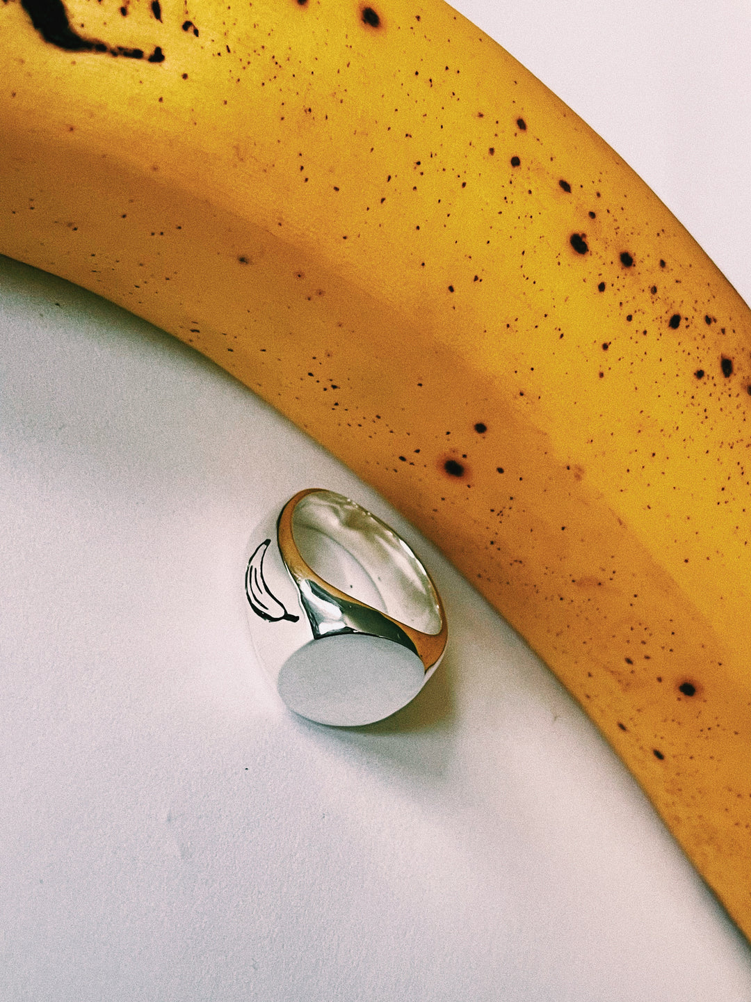 Banana Ring – Rat Betty