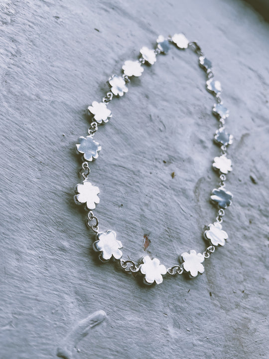 Flower Chain Necklace in Sterling Silver – Chunky Jewellery – Rat Betty