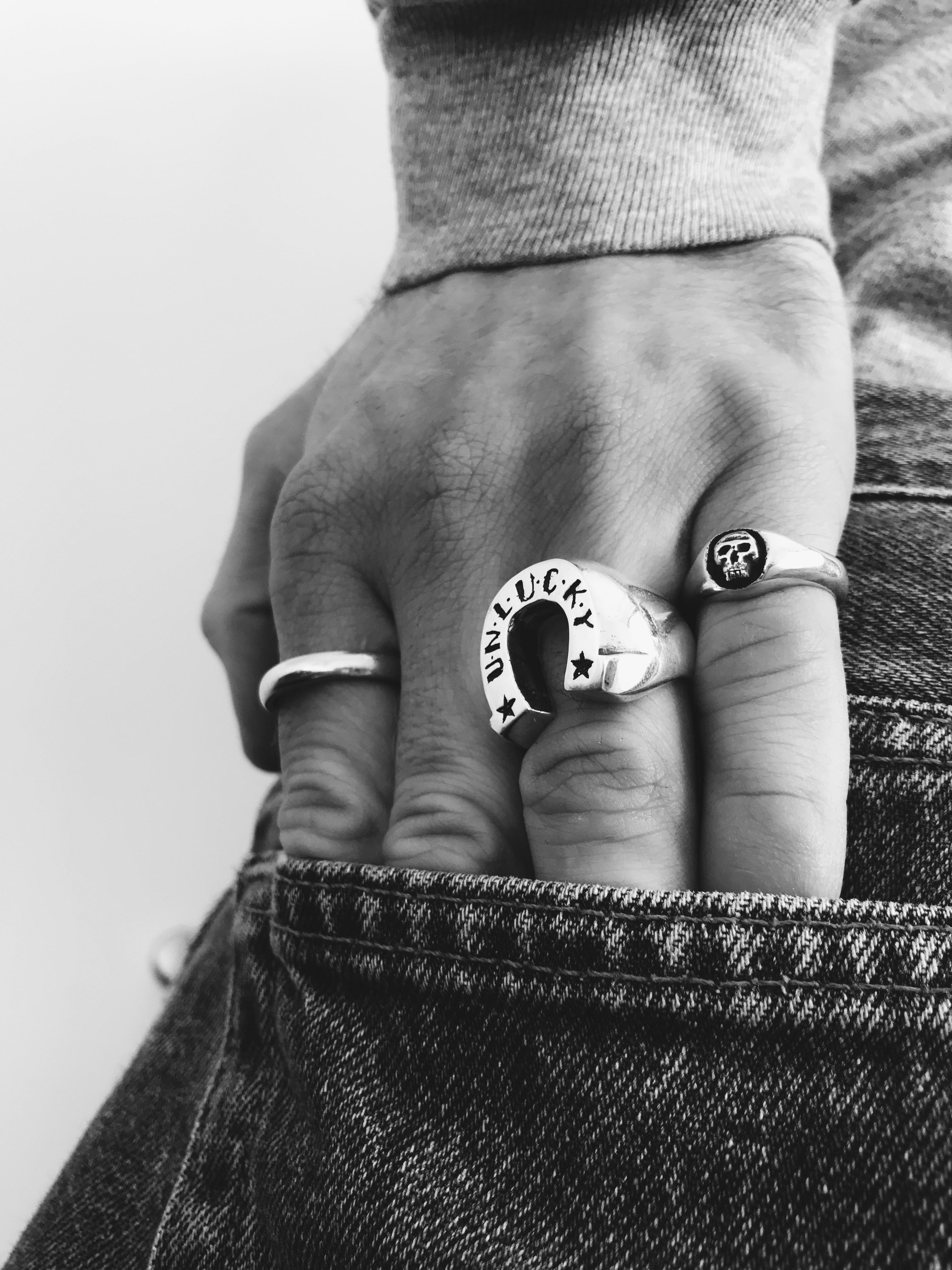 Unlucky Horseshoe Ring – Rat Betty